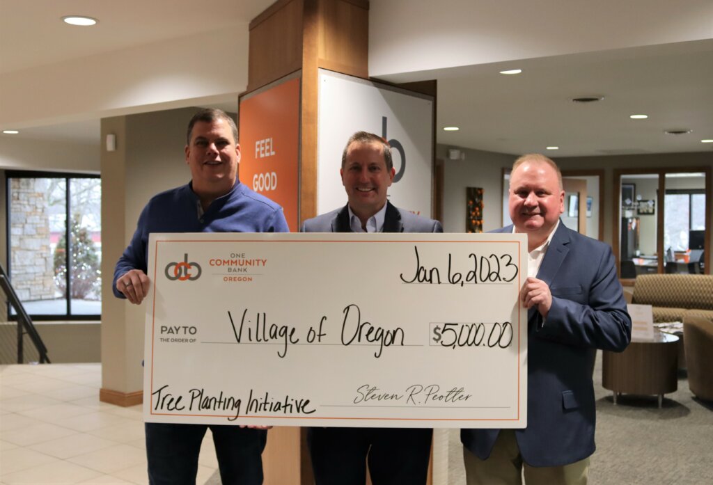 OCB Donates $5,000 to the Village of Oregon | One Community Bank